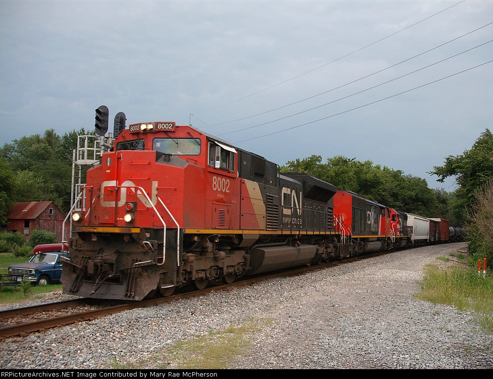 CN 8002